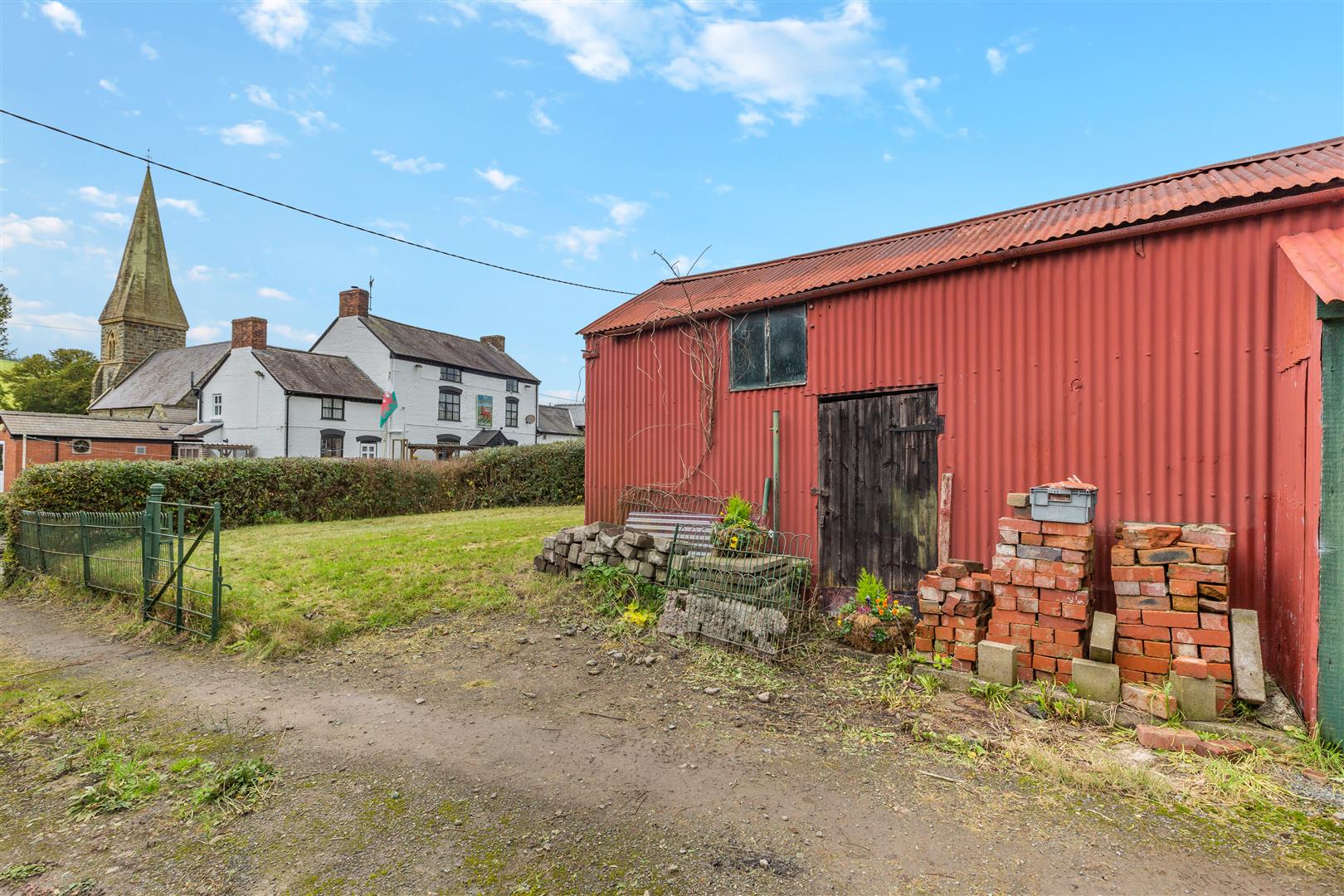 The Old Post Office, Castle Caereinion, Welshpool - Roger Parry & Partners